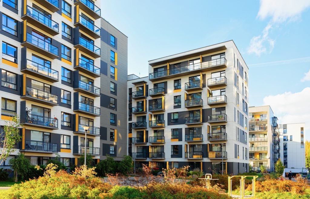 Kover Siglo XXI y Tabihaus: fachadas modulares - Re-habitat